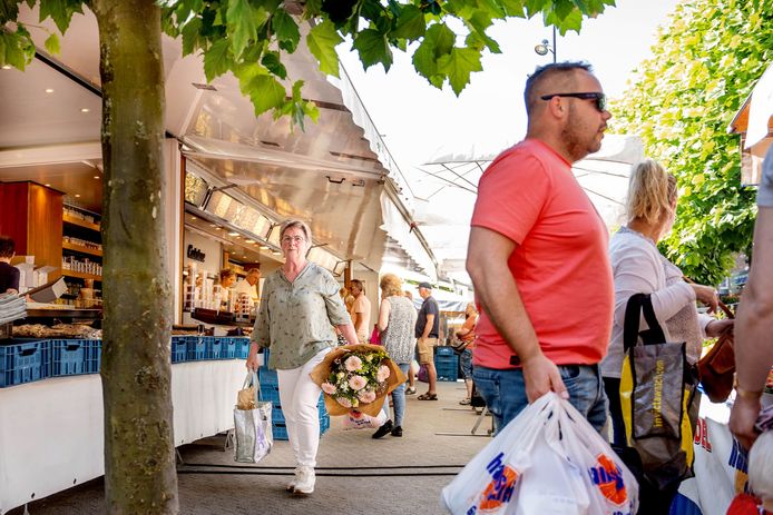 Weekmarkt Wijchen blijft op de Markt: ‘het is de beste locatie ...