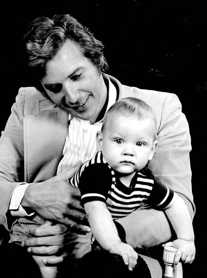 Hij staat er niet alleen voor: dit zijn de mensen die Will Tura zullen ...