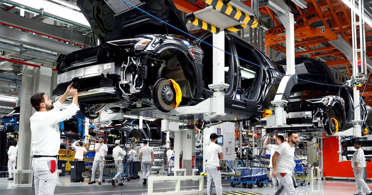 Productie elektrische Audi's stilgelegd | Auto | AD.nl