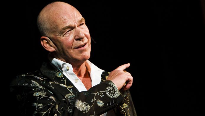 Peter Faber (70) speelt 'bad guy' in GTST | Show | AD.nl