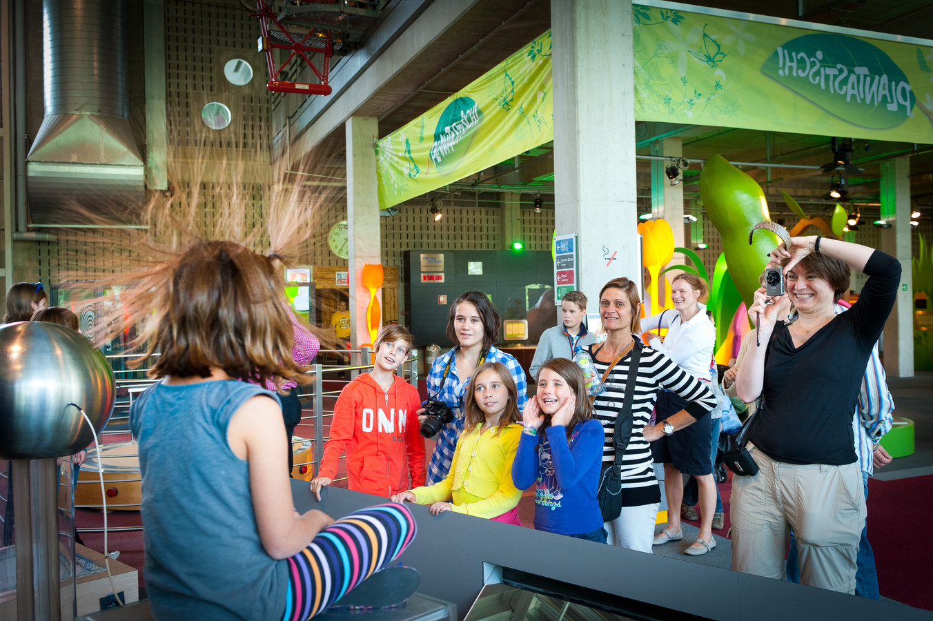 Technopolis trakteert op gratis insectenshow op Moederdag | Foto | hln.be