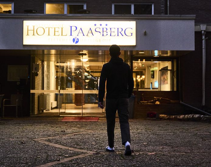 Een blik in het leven van asielzoekers Jamil (17) en Nadim (17): ‘Het ...
