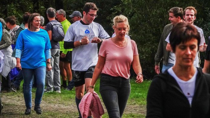 Kankerpatiënten steunen elkaar tijdens Levensloop: “Fijn om samen met ...