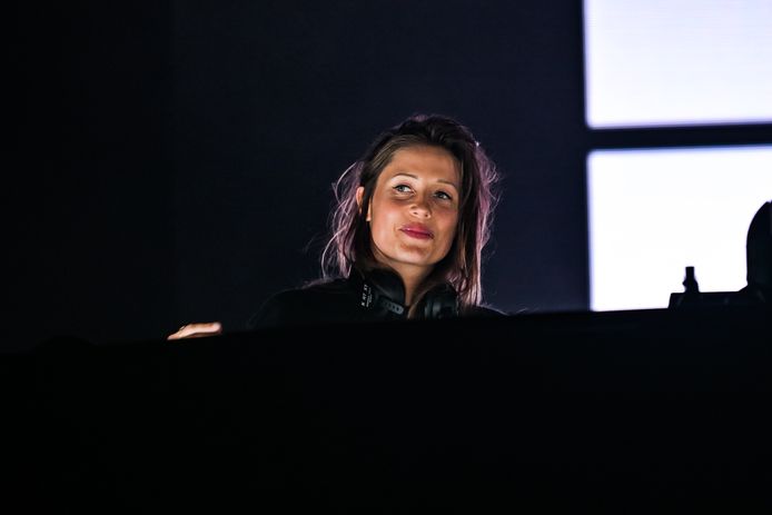 ‘Beste techno-dj ter wereld’ Charlotte de Witte treedt na meer dan een ...