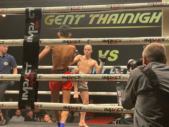 Hij deed het! Gianny De Leu is wereldkampioen Thaiboks | Gent | hln.be