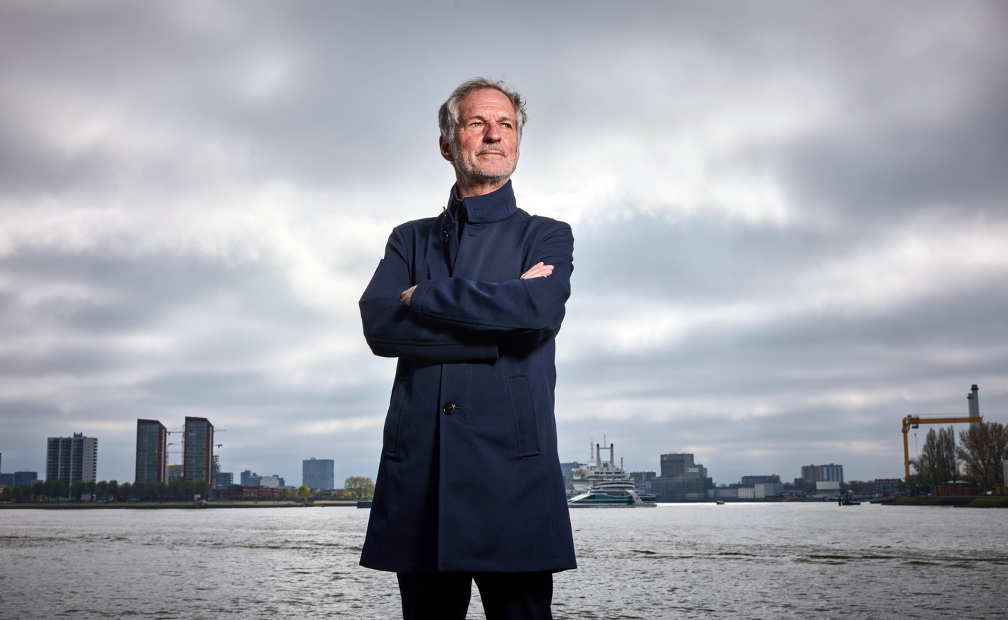 Helmut werd verliefd op tien jaar jongere man en verliet gezin: ‘Kan ...