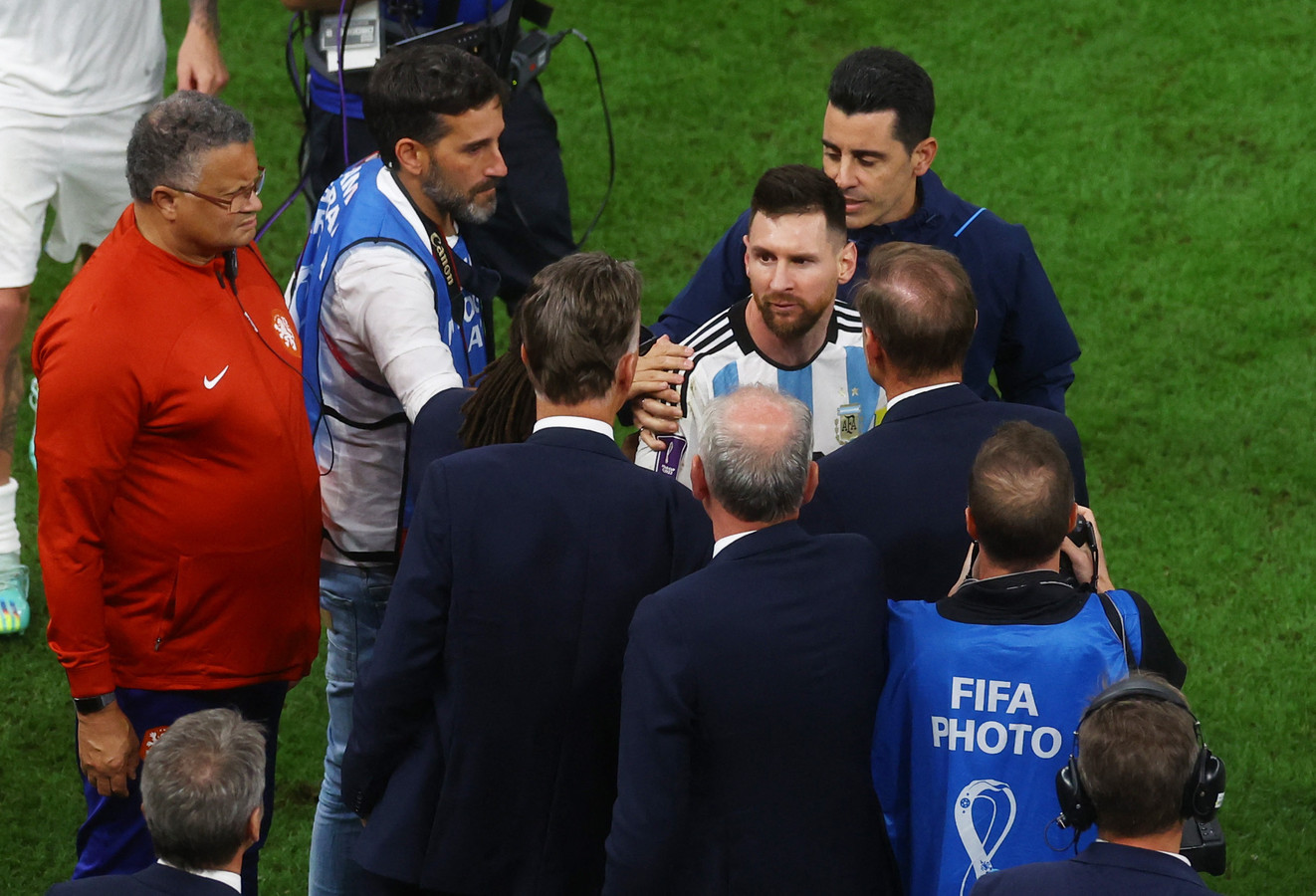 Le journaliste qui a tenté de calmer Messi raconte: “Vous auriez dû le ...