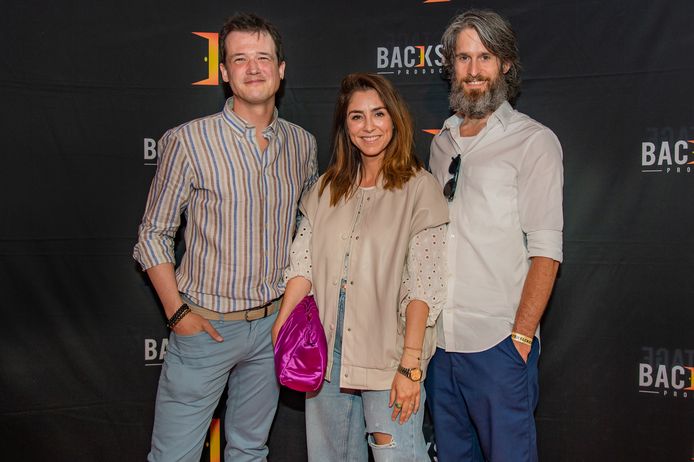 IN BEELD. ‘Thuis’- en ‘Dertigers’-acteurs verbroederen op première ...