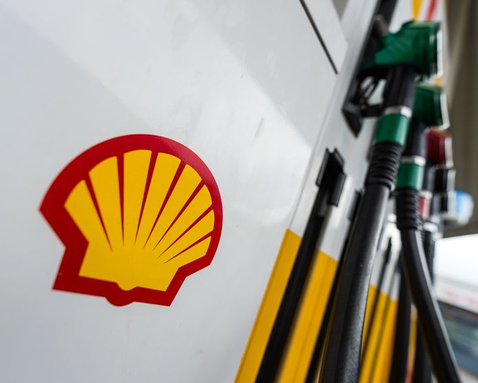 Shell onderzoekt nieuwe energie: ‘We investeren 4 miljard in Nederland ...