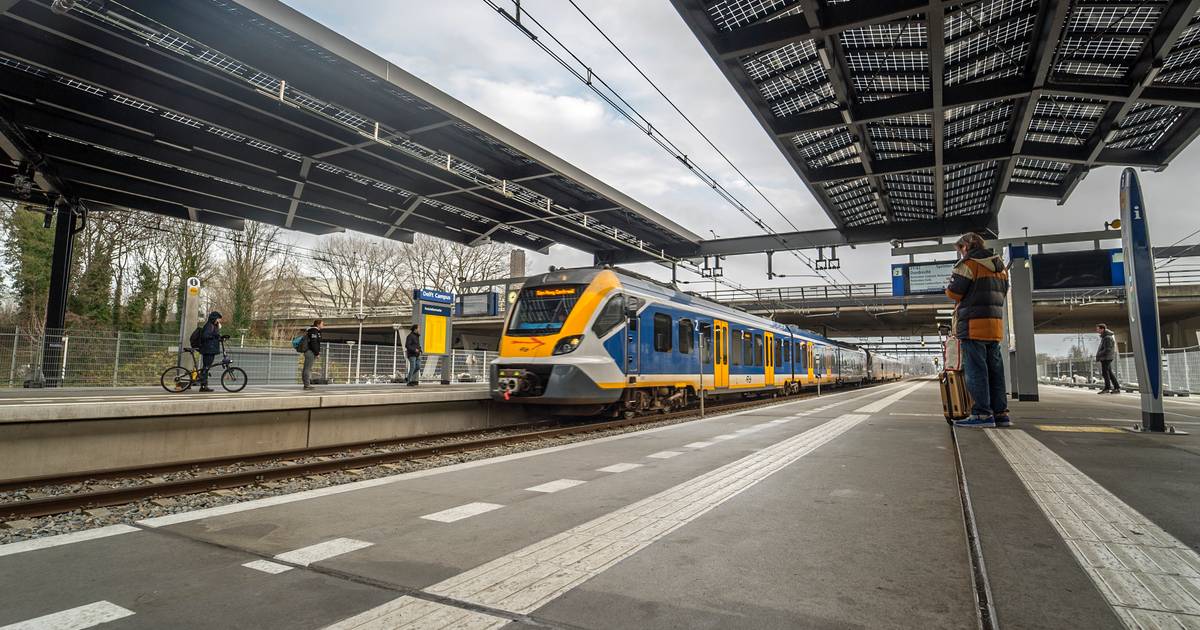 Eerste energieneutraal station in Nederland wekt meer energie op dan NS ...