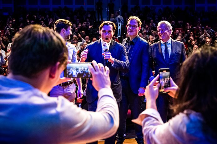 Freek Jansen (FvD) wil Tweede Kamer tijdelijk verlaten voor Pepijn van ...