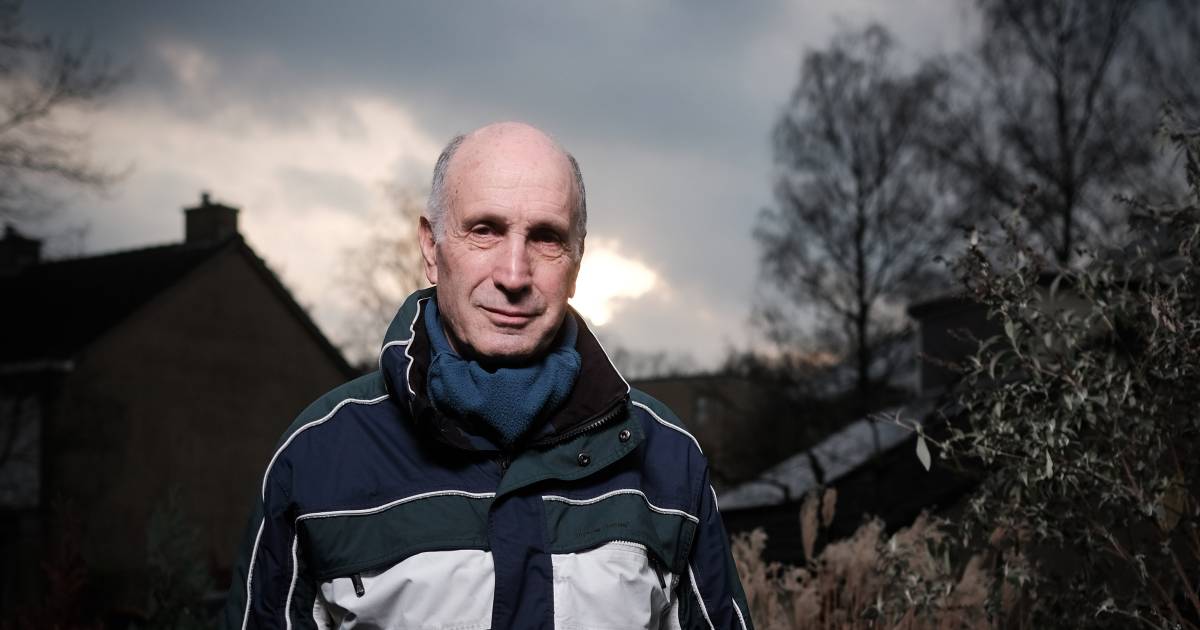 Doetinchemse kunstenaar Amit Bar toont het blote vrouwenlichaam als ...