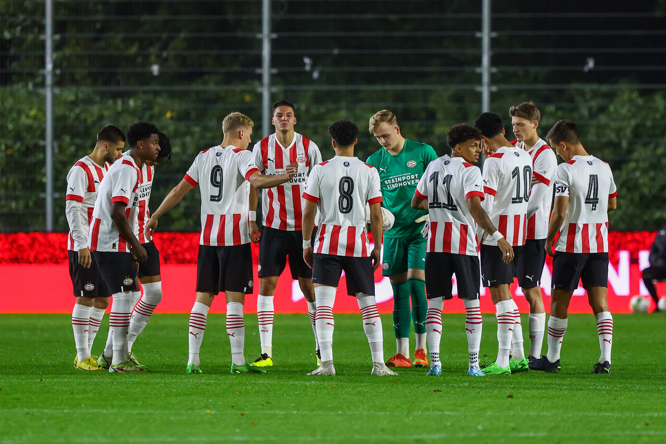 Zo groot zijn de kansen van alle PSV-talenten om de A-selectie te ...