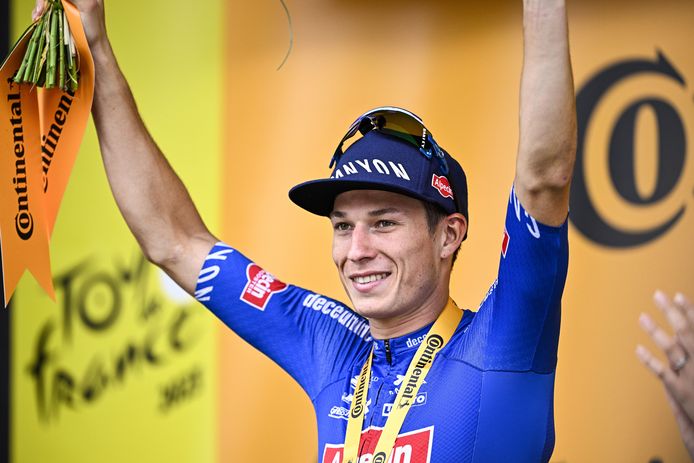 Jasper Philipsen snapt dat Mathieu van der Poel hem deze keer niet ...