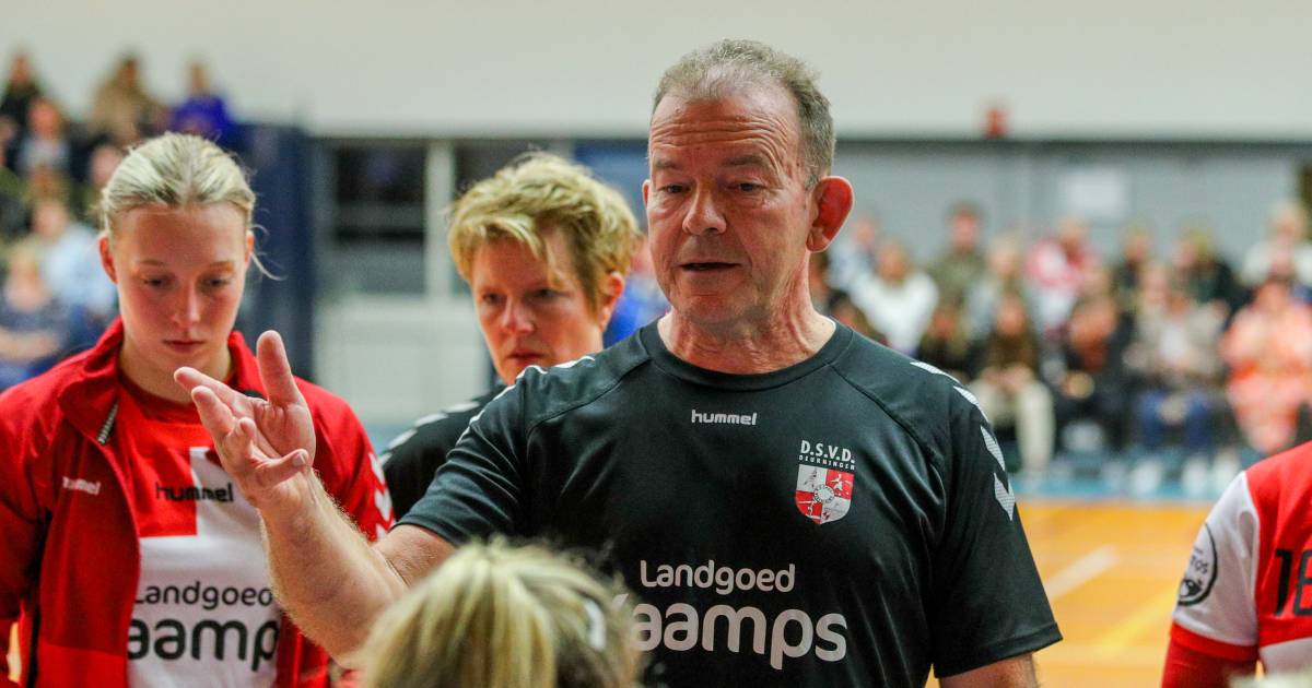 Mede door speciale actie van Olympia-handbalsters is Jan Majoor dit ...