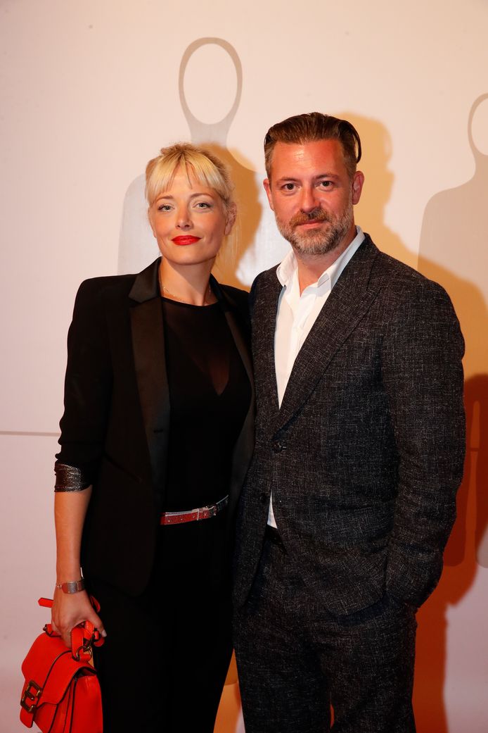 Joke Devynck toont voor het eerst haar vriendin op de Ensors | Showbizz ...