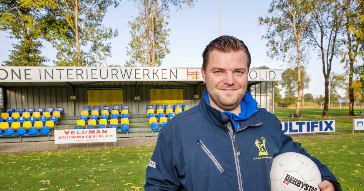 Nick Smits bedenkt de trainingen voor De Weebosch aan de rand van het ...