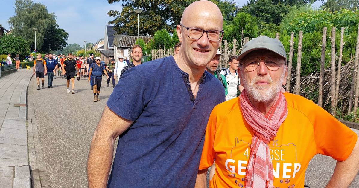 De vreugde en pijn van de Vierdaagse, Rob en Toon delen een gemis op en ...