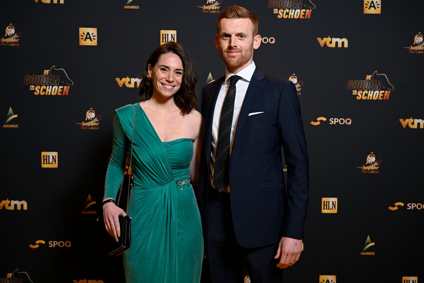 EN IMAGES: défilé de stars sur le tapis rouge du 69e gala du Soulier d ...