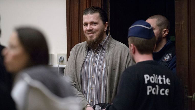 Moslimprediker Jean-Louis Denis tot 10 jaar cel veroordeeld voor terrorisme