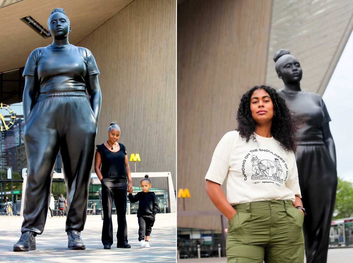 Rotterdamse vrouwen imiteren nieuw standbeeld bij Rotterdam Centraal ...