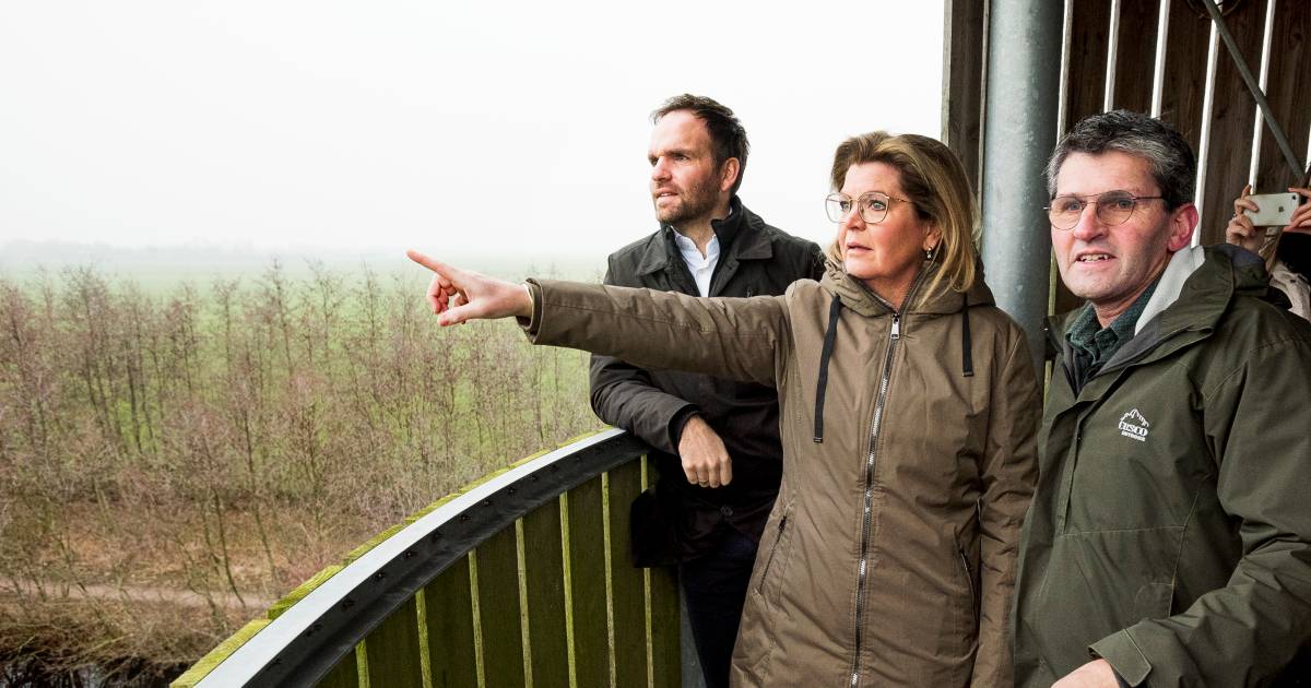 Heeft boer Joost beet? Minister Van der Wal is razend enthousiast over ...