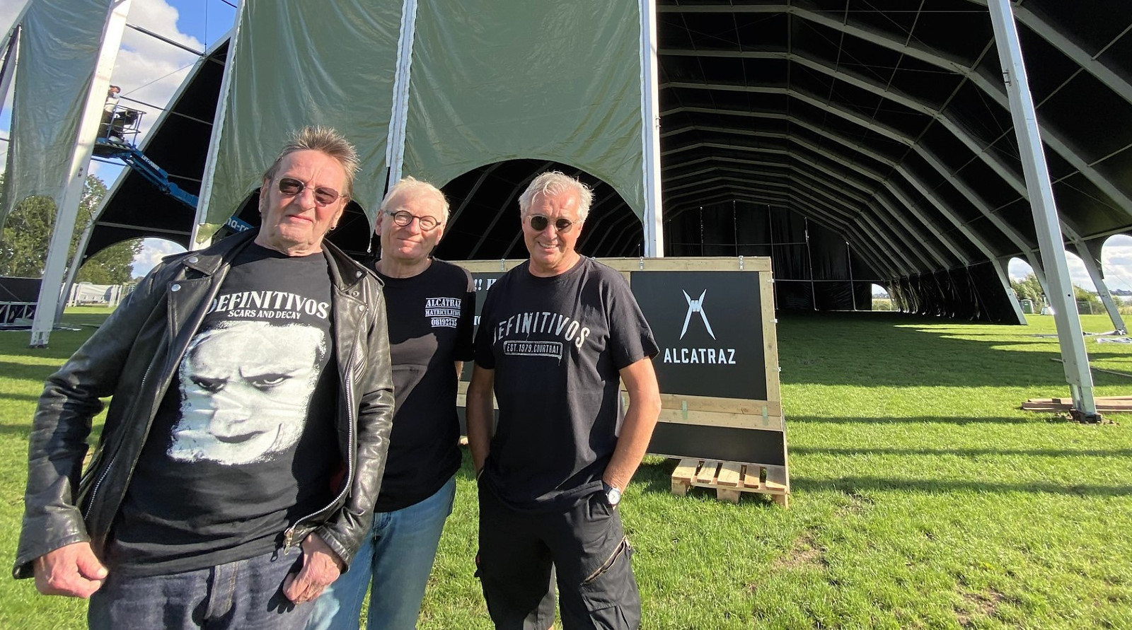 “Crematorium is nabij, mocht het fout gaan”: Kortrijkse punktrots ...