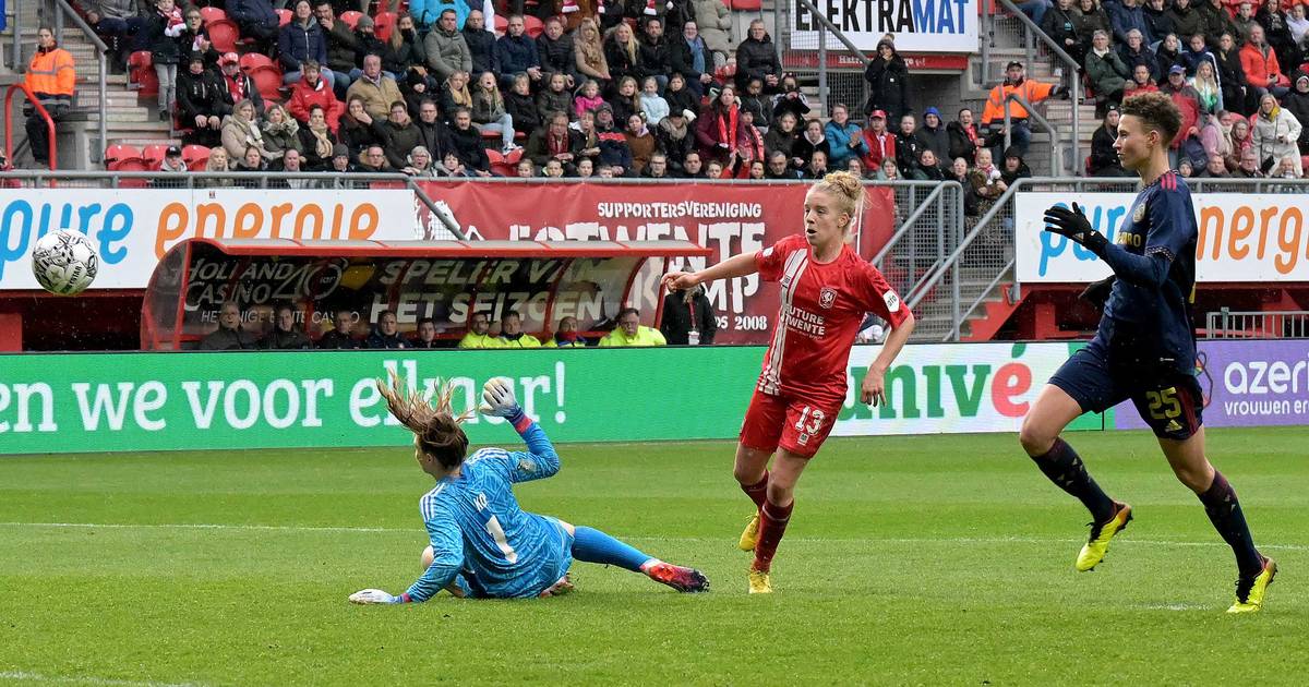 FC Twente wint topper van Ajax en neemt koppositie over in Eredivisie Vrouwen | Nederlands ...
