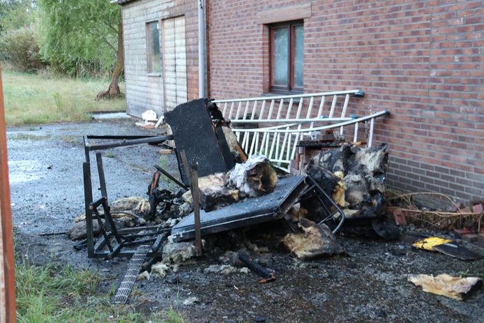 Nieuwe eigenaar tekende pas compromis om woning te kopen, half uur ...