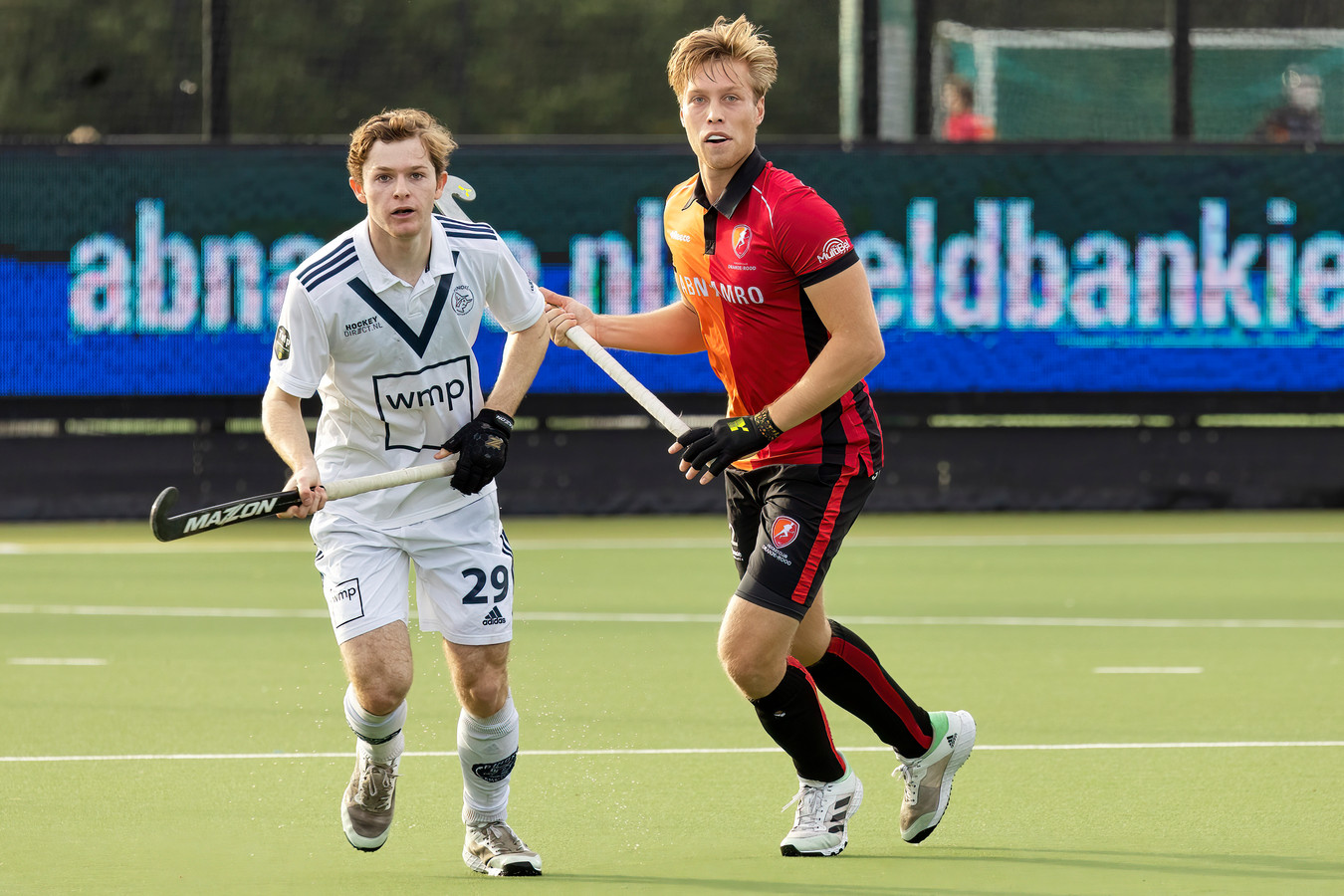 Oranje-Rood maakt zich op voor zinderende ontknoping | Foto | AD.nl