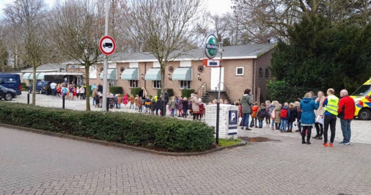 Brand op toilet leidt tot ontruiming basisschool: ‘Toen ik de deur ...