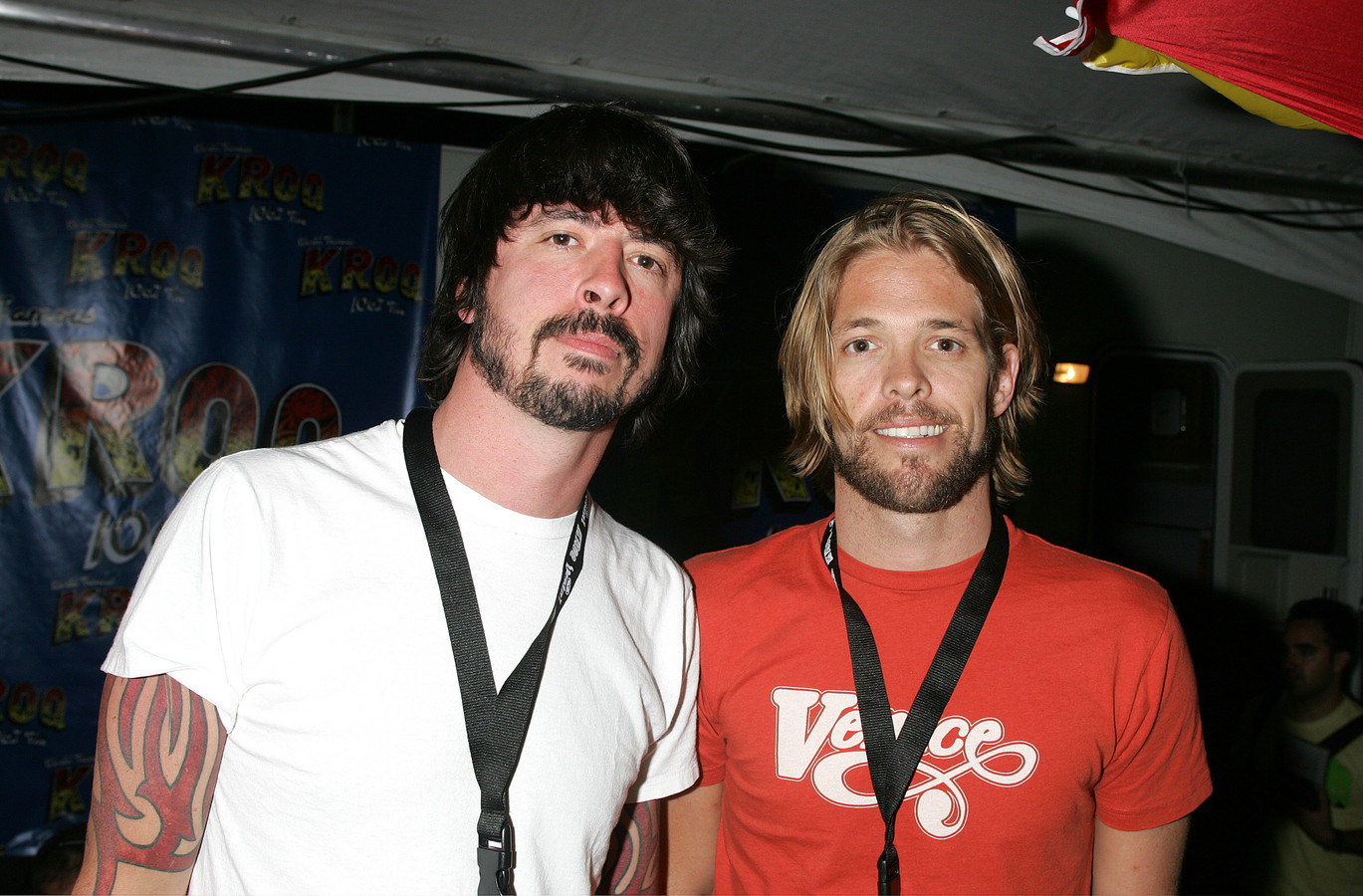PORTRET. Drummer Taylor Hawkins (50) overlijdt op hotelkamer in Bogota ...
