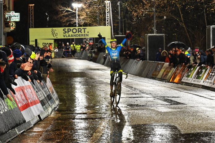 Senna Remijn pakt tweede zege in vijf dagen | Sport in Zeeland | pzc.nl