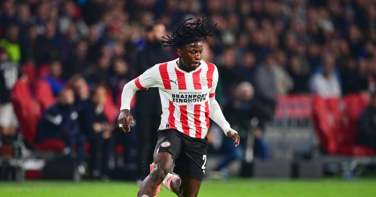 Jong PSV en FC Eindhoven spelen na een spetterende slotfase en mooie ...