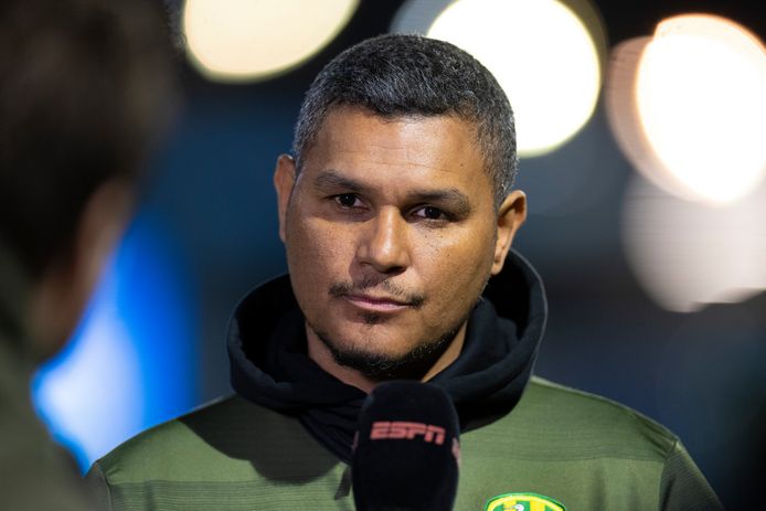 Geen dispensatie, wél uitstel; Giovanni Franken kan voorlopig de ...