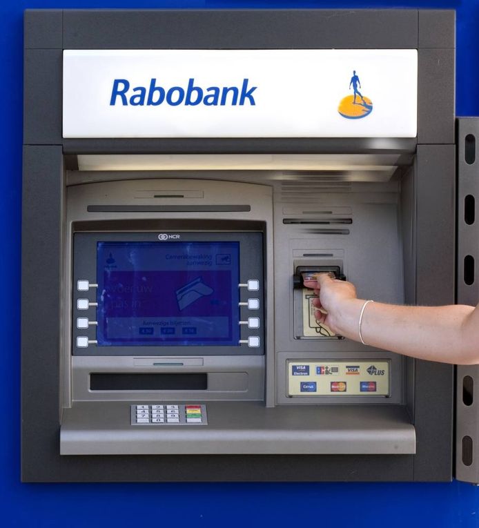 Geldautomaat Gameren sluit | Zaltbommel | bd.nl