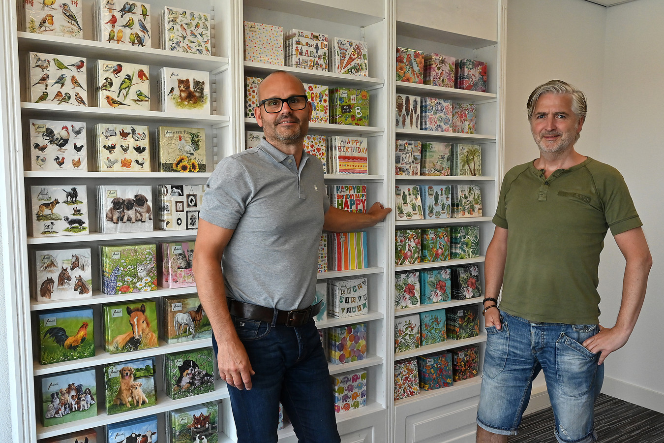 De blouse van een nieuwslezeres, het kan maar zo de basis zijn voor een ...