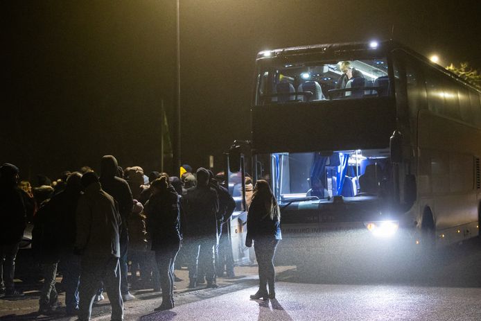 Veiligheidscel opnieuw bij elkaar na busongeval: “Kinderen halen vooral leuke herinneringen op ...