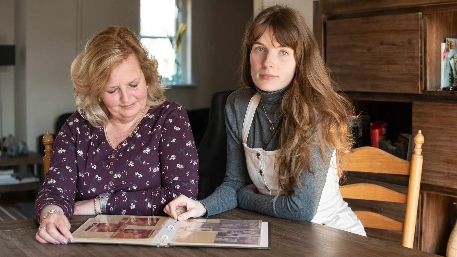 Lisa en Thom duiken in geschiedenis van NSB-grootvader voor ...