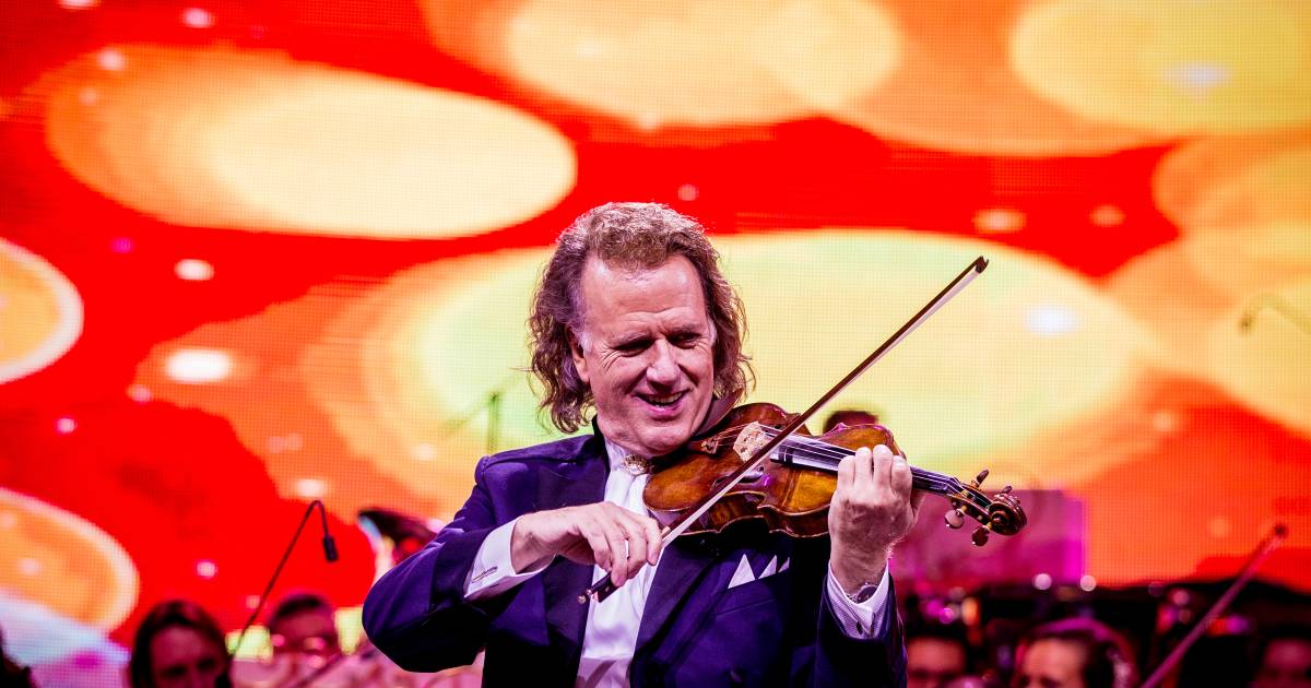 Weer een boete voor André Rieu: illegaal vliegen met drone | Show | AD.nl