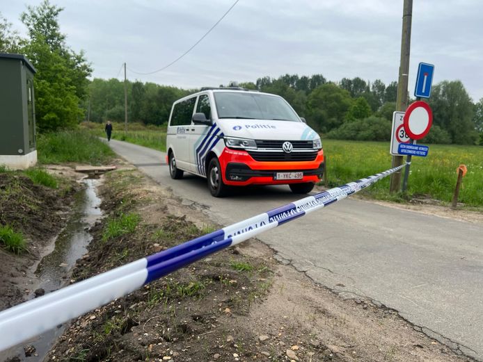 Papa (37) van twee maakt dodelijke val met e-step in Hasselt: “Hij was ...