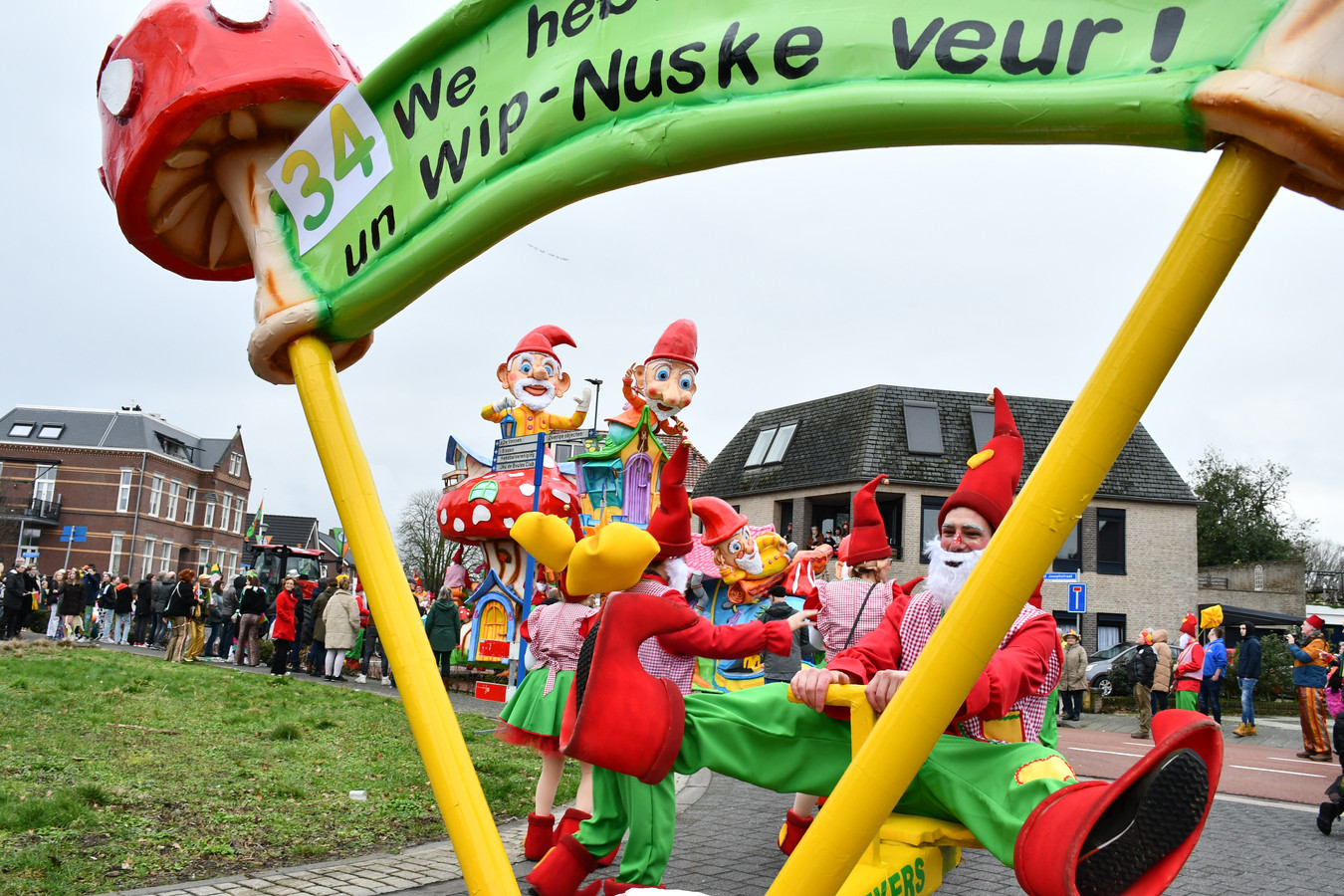 Optocht Peeënrijk in foto's | Foto | AD.nl