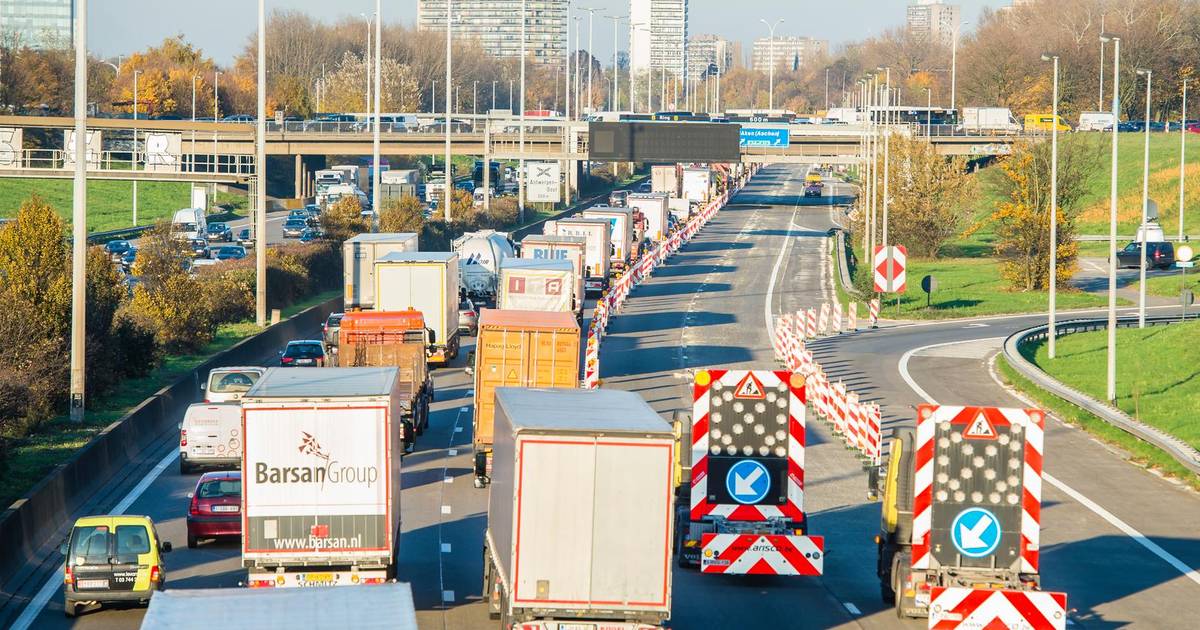 Werken op Antwerpse ring van start: "Ondanks vakantie spits als op ...