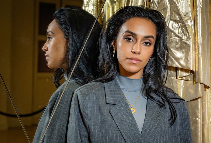 Nora Gharib bracht als tiener tijd door in de gevangenis: “Het was de ...