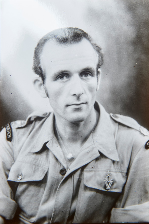 Hoe de in Indië gesneuvelde oom Hans na een speurtocht tot leven kwam ...