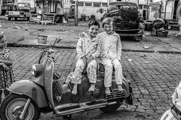 Vergeten woonwagenkamp, midden tussen de industrie: ‘Er was geen licht ...