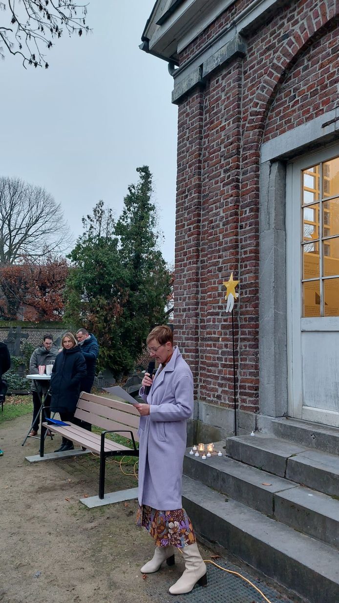 Hasseltse kunstenares herdenkt sterrenkindjes met monument nadat eerder werk vernield werd ...