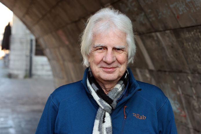 “Mijn ontslag bij de VRT heeft nog een tijdje geknaagd”: Roel Van ...