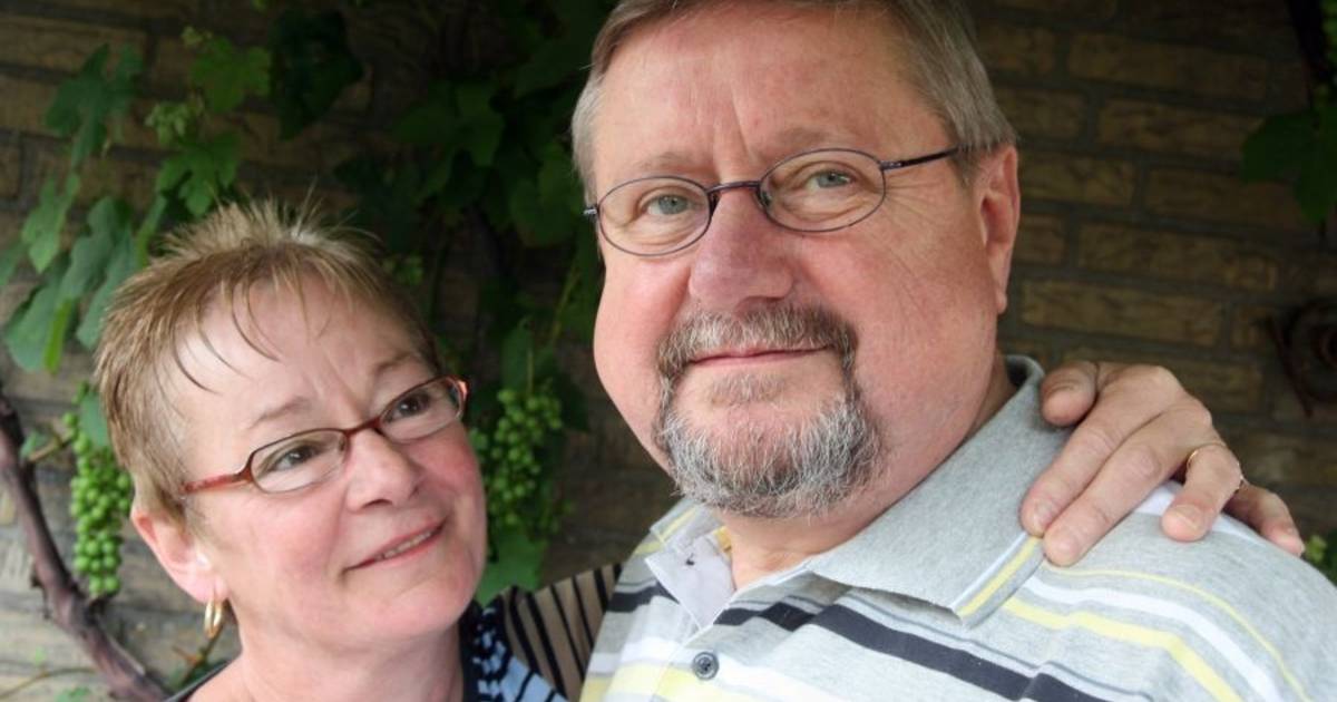 Bert Kuiper neemt afscheid met erepenning en drukke receptie | Almelo ...