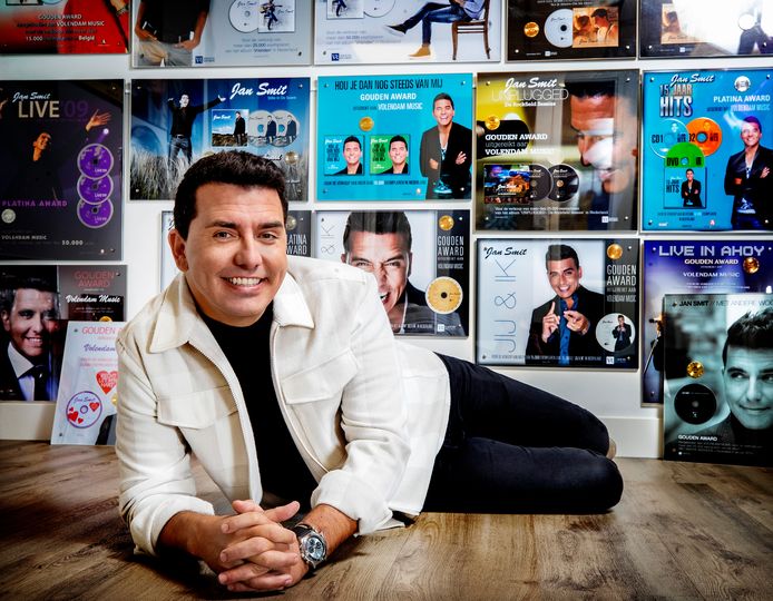 Jan Smit nerveus bij aftrap van zijn radioprogramma: ‘Ken al die ...